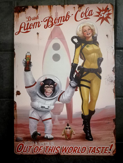 Nuka Cola - Out of this world taste!! tin sign – Horror-Shop verkkokauppa