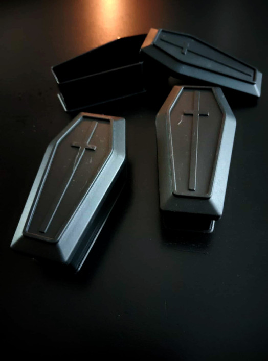 Idi pidi little coffin true black, plastic – Horror-Shop verkkokauppa