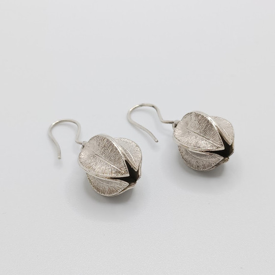 VIGEA - Vintage Korut ja Vanhat Korut.