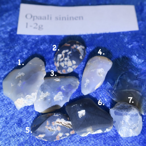 Opaali kivet ja korut – Kivikauppa Qii