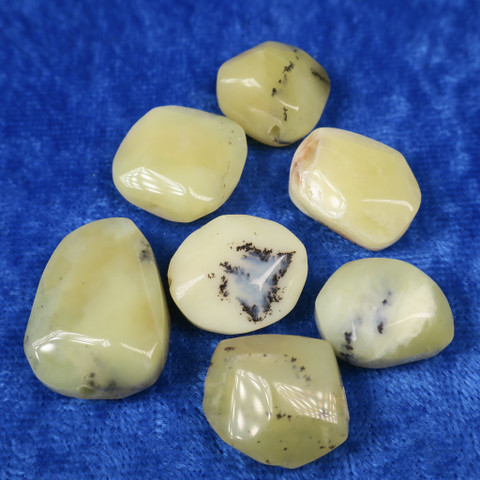 Opaali kivet ja korut – Kivikauppa Qii