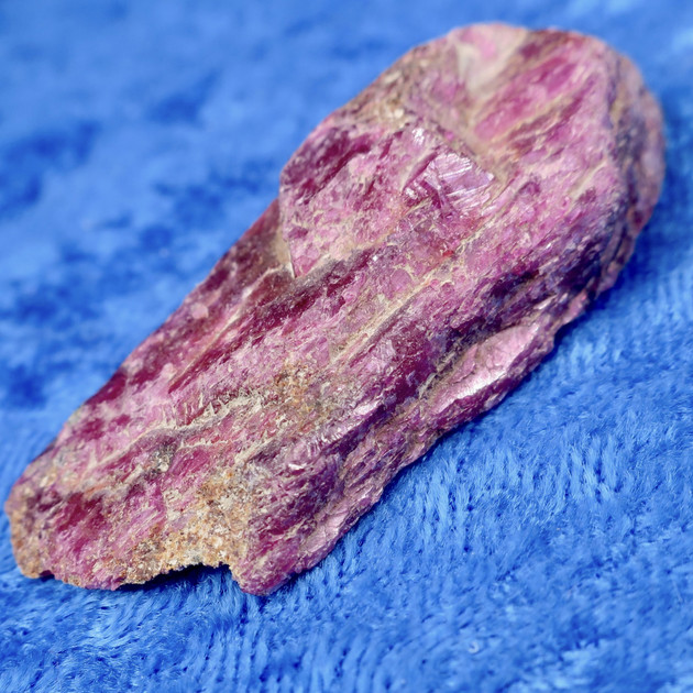 Rubiini 22,1g raaka – Kivikauppa Qii