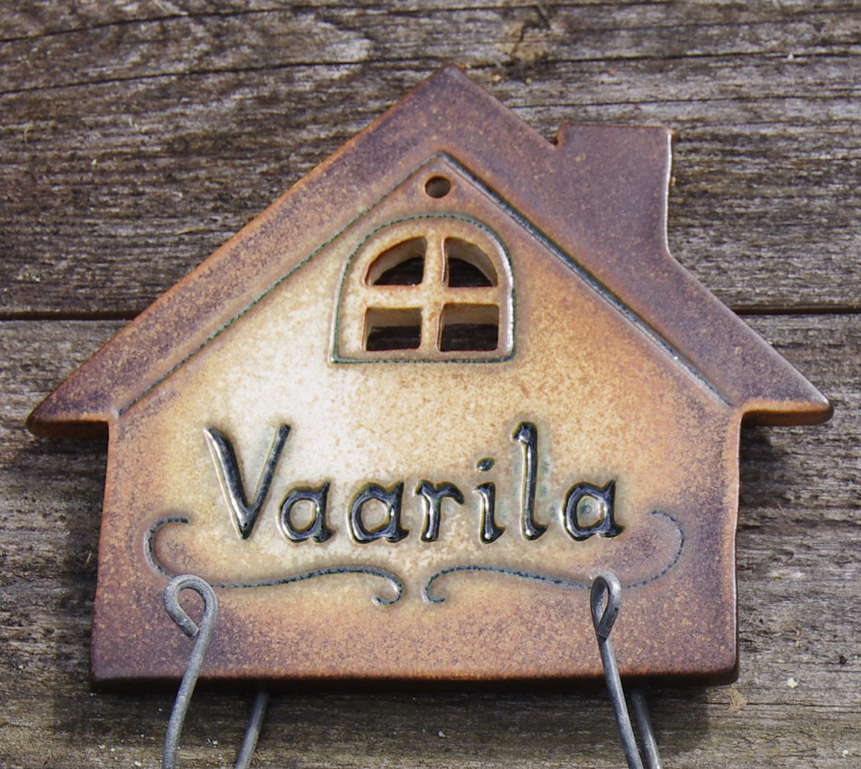 Mainiosavi - Kyltti Pappala, Vaarila, Ukkila - Savikauppa