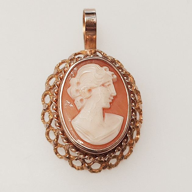 AKT / Tammen koru, Camé Riipus , 14k Kultaa – EEDASI