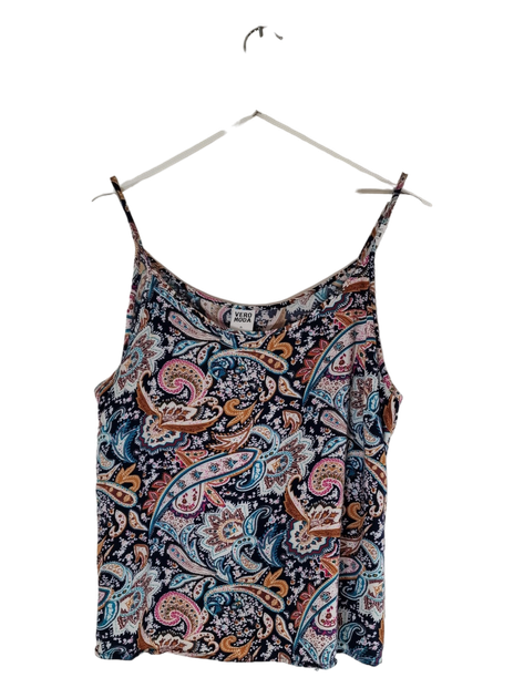 Naisten hihaton yläosa, koko XL (Vero Moda) – Salamakauppa