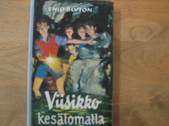 Viisikko kesälomalla, Enid Blyton - Kihniön Kukka ja Kirja Oy